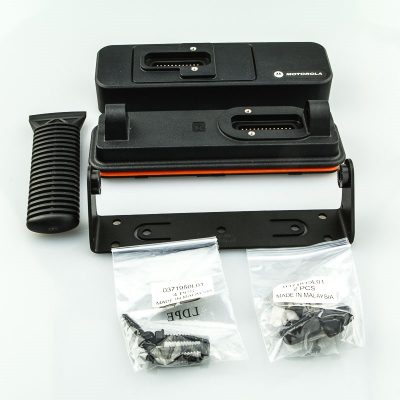 Motorola PMLN6404B KFZ EINBAUSATZ REMOTE MOUNT KIT für DM4400 DM4600 ...